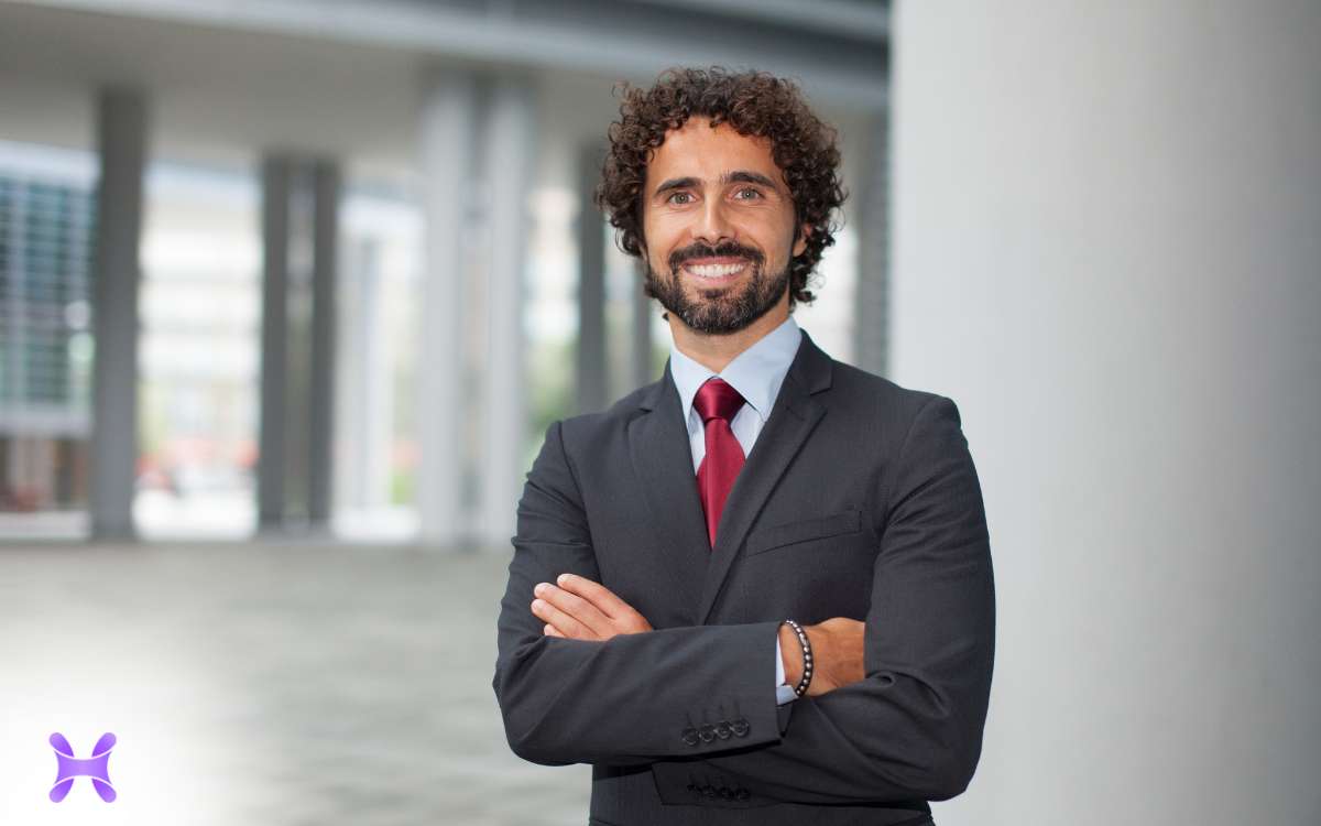 ¿Cómo crear la descripción de puesto de director general?